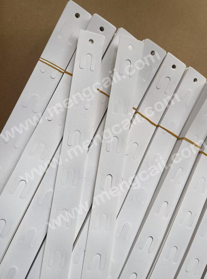 Sustainable Retail Solutions: The Rise of Eco-Friendly Paper hanging strips